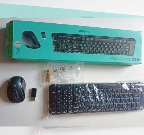 Клавиатура и мышь. Беспроводные logitech. Новые