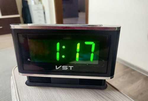 Электронные часы будильник VST721