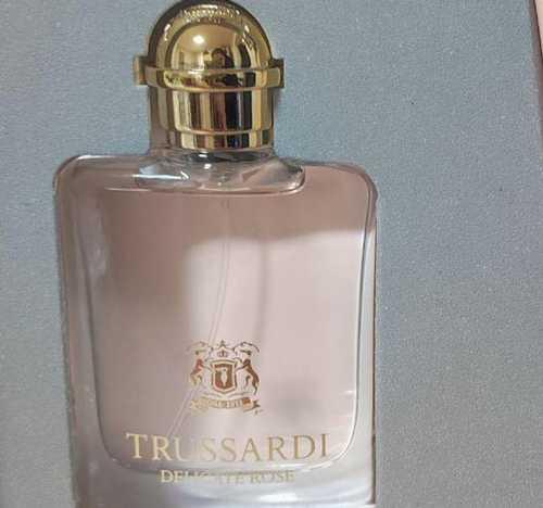 Новый подарочный набор trussardi - delicate rose