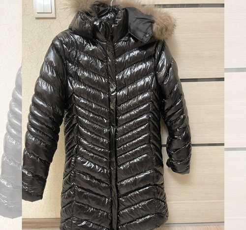 Пуховик женский Moncler