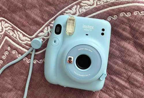 Фотоаппарат моментальной печати instax