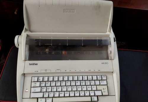 Пишущая электрическая машинка