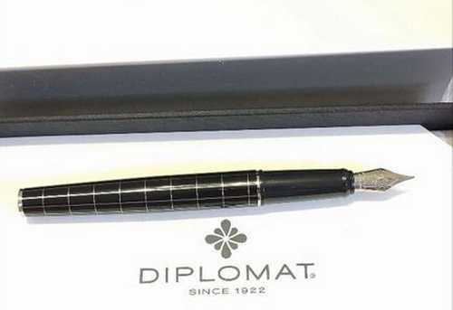 Перьевая ручка Diplomat Optimist Rhomb D20000208