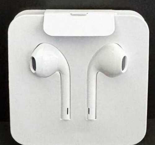 Наушники Apple EarPods Lightning