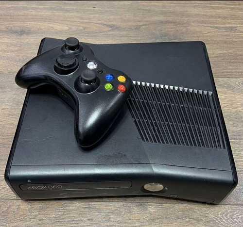 Xbox 360 Slim прошитый 500GB 90 игр