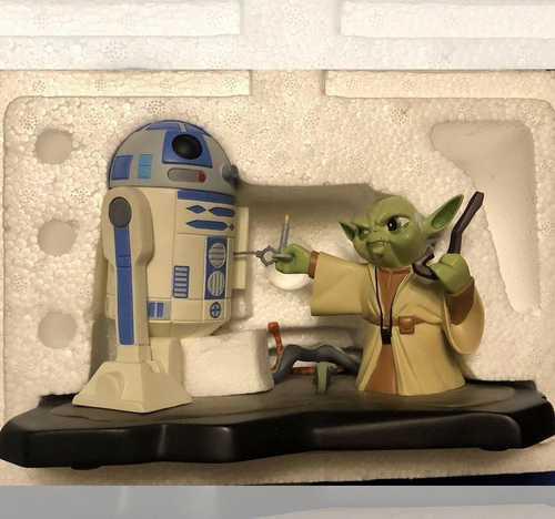 Yoda & R2-D2 (Star Wars) Gentle Giant