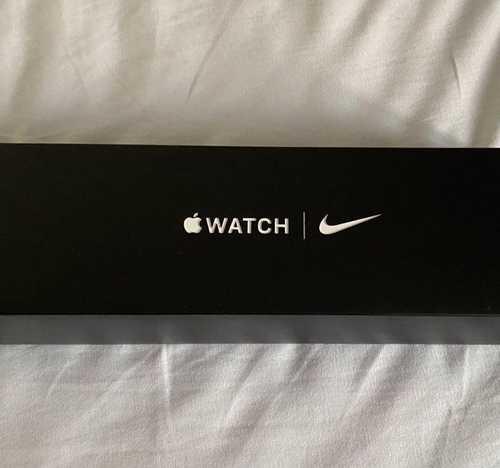 Умные часы apple watch nike