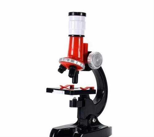 Микроскоп ученический с тремя объективами