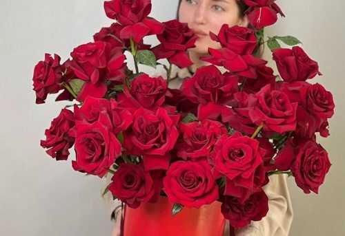 Красные розы Оптом
