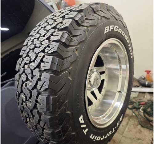 Bfgoodrich All-Terrain T/A KO2 265/70 R16