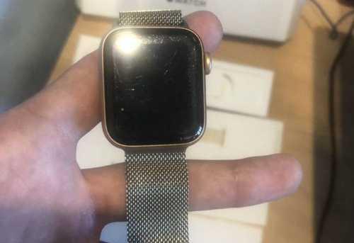Apple Watch SE A2351 Gold