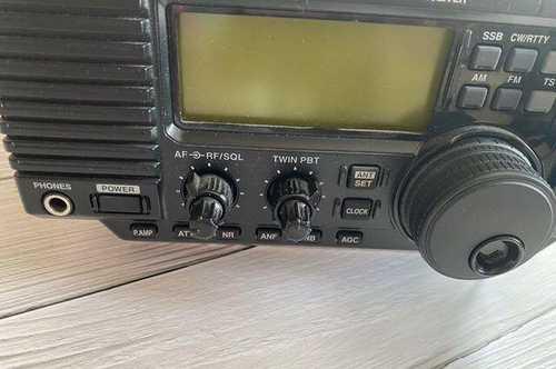 Сканирующий приемник icom R75