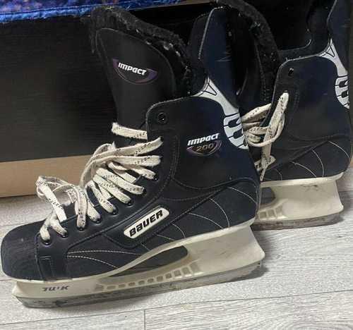 Хоккейные коньки bauer 45