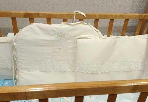 Кроватка для новорожденных с маятником и матрасом