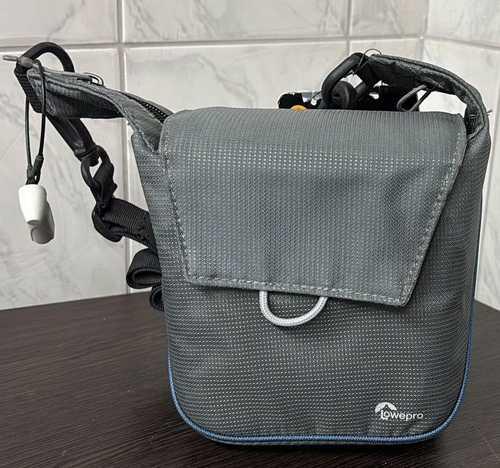 Сумка для фотоаппарата Lowepro Compact Courier 70