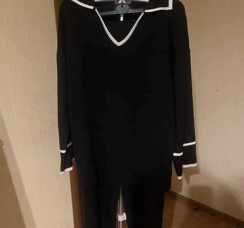 Брючный костюм женский