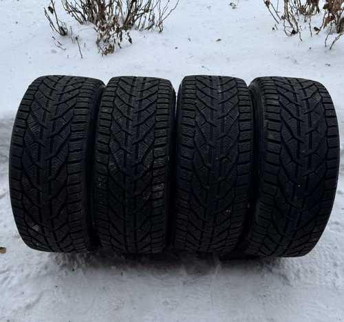 Kormoran SUV Snow 225/40 R18 92V