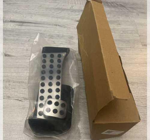 Накладки на педали W203 W204 W211 W212W210