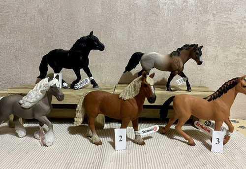 Schleich лошади