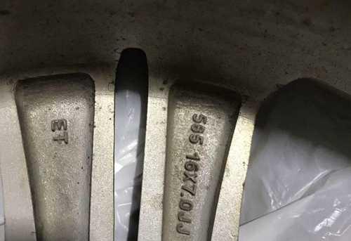 Литые диски r16 5x112 с зимней резиной Pirelli