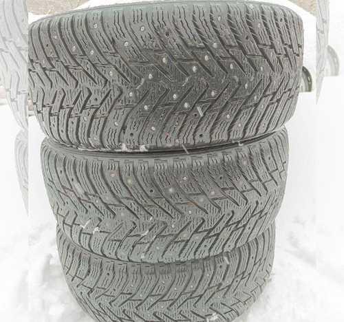 Nokian Tyres Hakkapeliitta 8 225/45 R18 95T