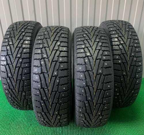 Roadstone Winguard WinSpike 225/70 R15C R