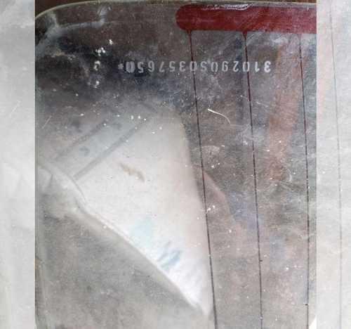 Заднее стекло газ 31029
