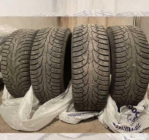 Nokian Tyres Hakkapeliitta 5 235/55 R17