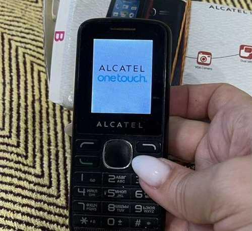 Мобильный телефон alcatel 1051D