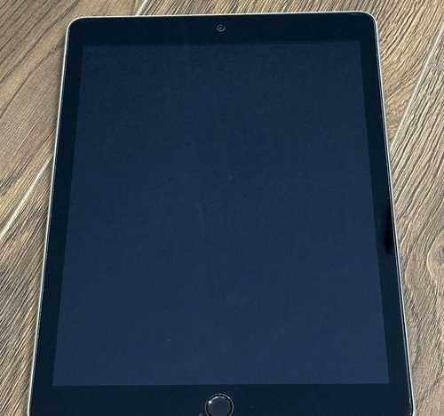 Apple iPad 5 32gb Wi Fi Space Gray