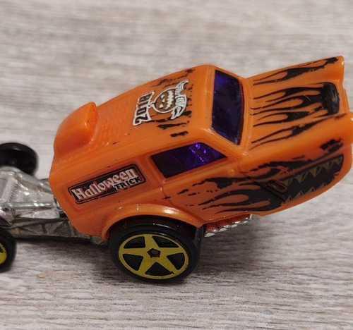 Hot wheels машинки