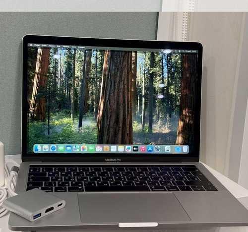 Apple MacBook Pro 2019 Silver TouchBar