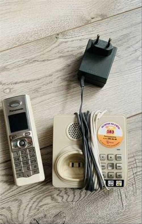 Стационарный телефон Panasonic KX-tg8225ru