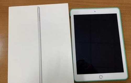 Apple iPad 5 WI-FI 128Gb silver