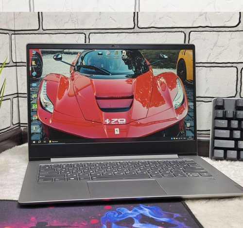 Ультрабук 14" Lenovo /R5 3500U/FHD IPS/Подсветка