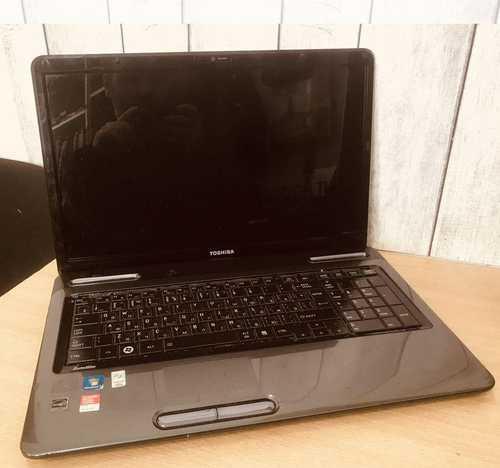 Ноутбук Toshiba Satellite L675 на запчасти