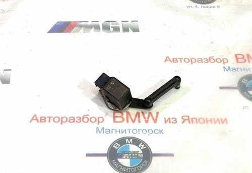 Датчик положения кузова задний правый Bmw X5 E53