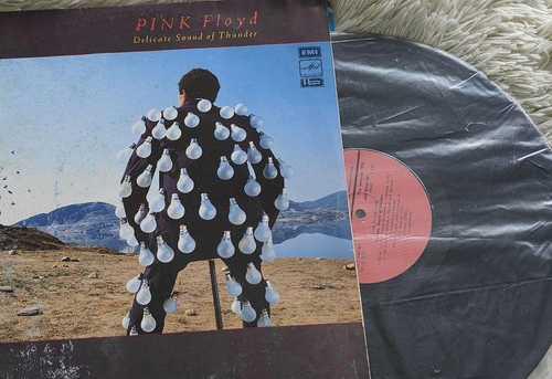 Виниловые пластинки pink floyd