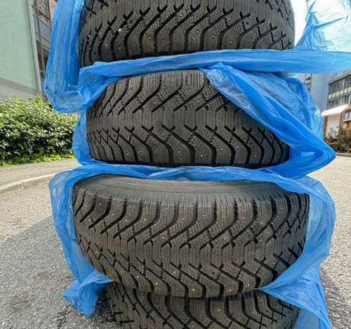 Goodyear Cargo Ultra Grip 225/70 R16