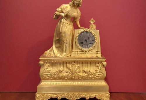 Бронзовые каминные часы. Франция, 1830гг
