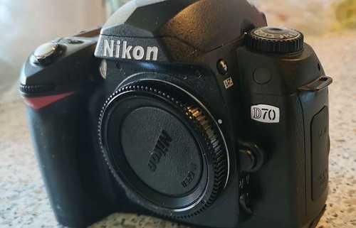 Nikon D70