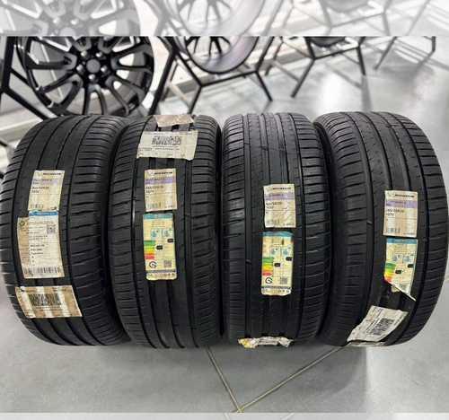 Michelin Pilot Sport 4 SUV 265/50 R20 106Y