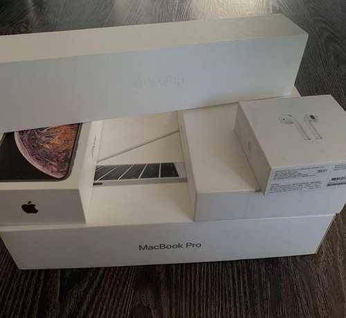 Коробки от техники Apple