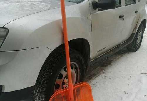 Снегоуборочная лопата
