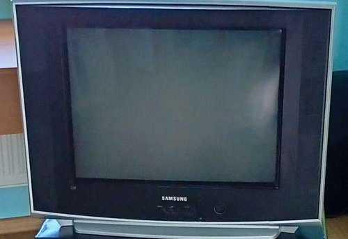 Цветной телевизор Samsung