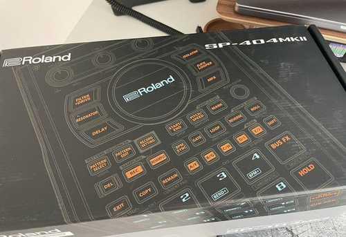 Roland sp 404 mk2