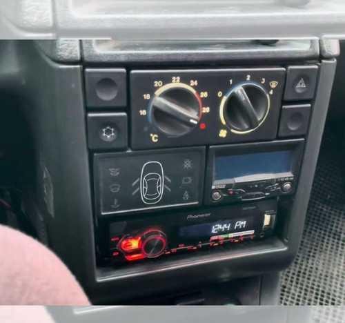 Магнитола pioneer mvh-125ui сшасборка