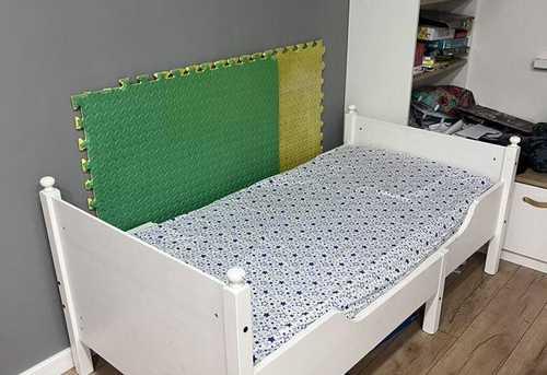 Кровать IKEA с матрасом