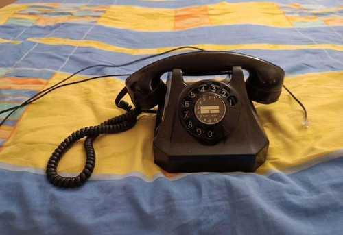 Эбонитовый старинный телефон