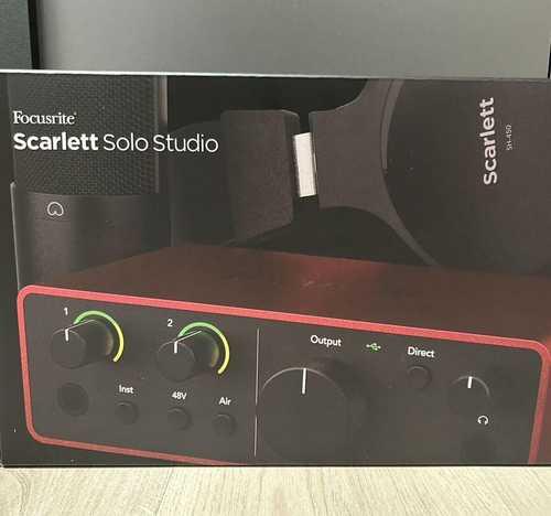 Focusrite Scarlett Solo Studio 4th Gen Новый